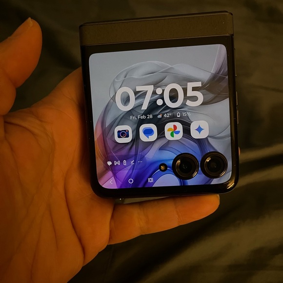 Motorola | Cell Phones & Accessories | Motorola Razor 224 | Poshmark